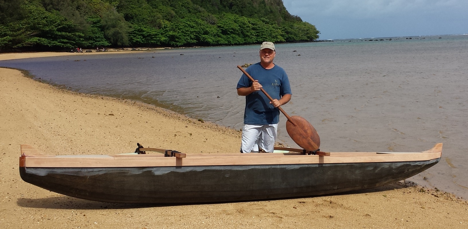Hawaiian Style Outrigger Canoe For A Kauai Hotel - Kulea Canoes